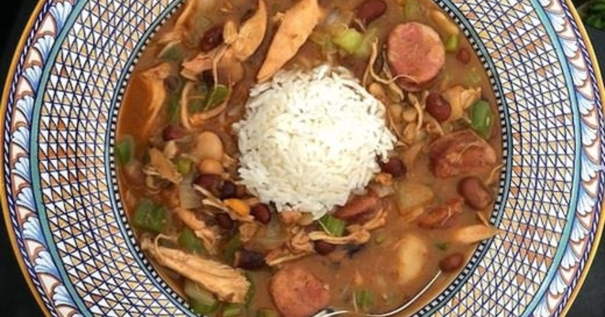 15 Bean Chicken and Sausage Gumbo | Hurst Beans