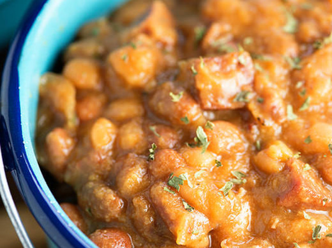 Baked Beans with Ham | Hurst Beans