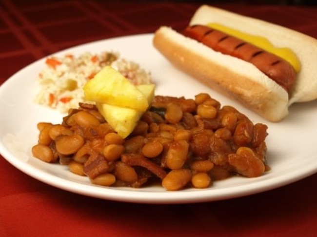 Hawaiian Baked Beans | Hurst Beans